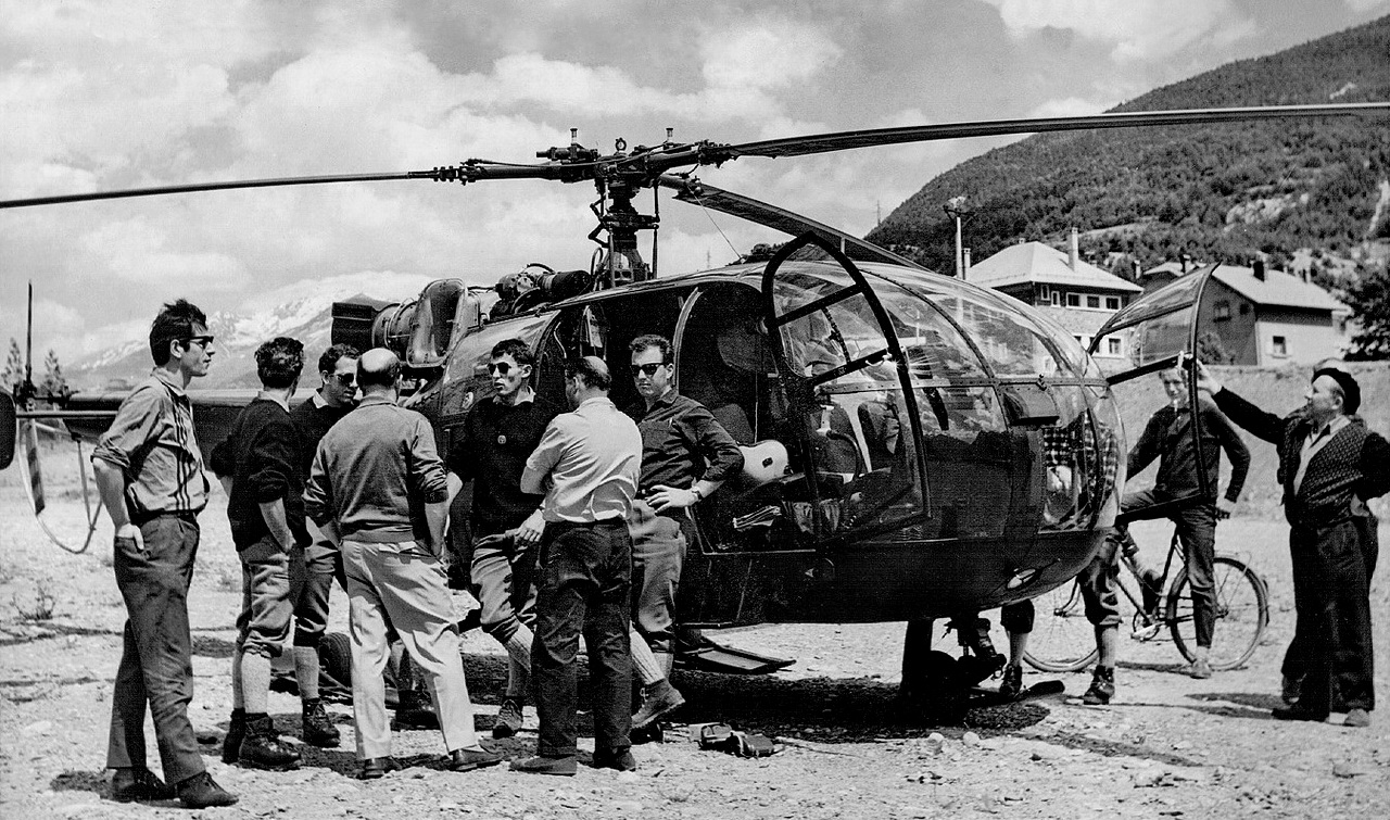 Les hélicoptères de la Protection civile : Bell 47, Alouette II et ...